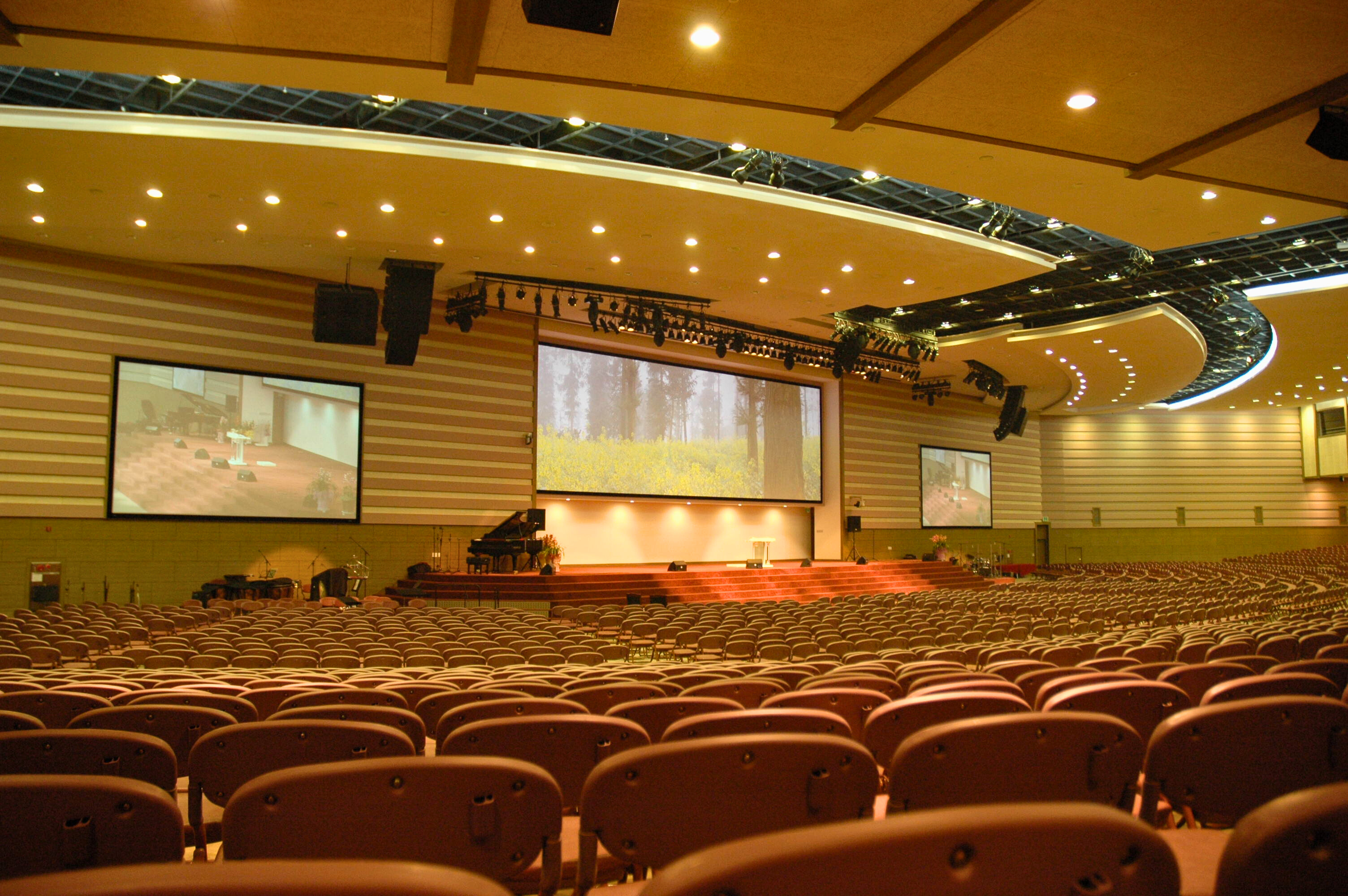 Innovative Church AV Solutions and Installation | Eidim